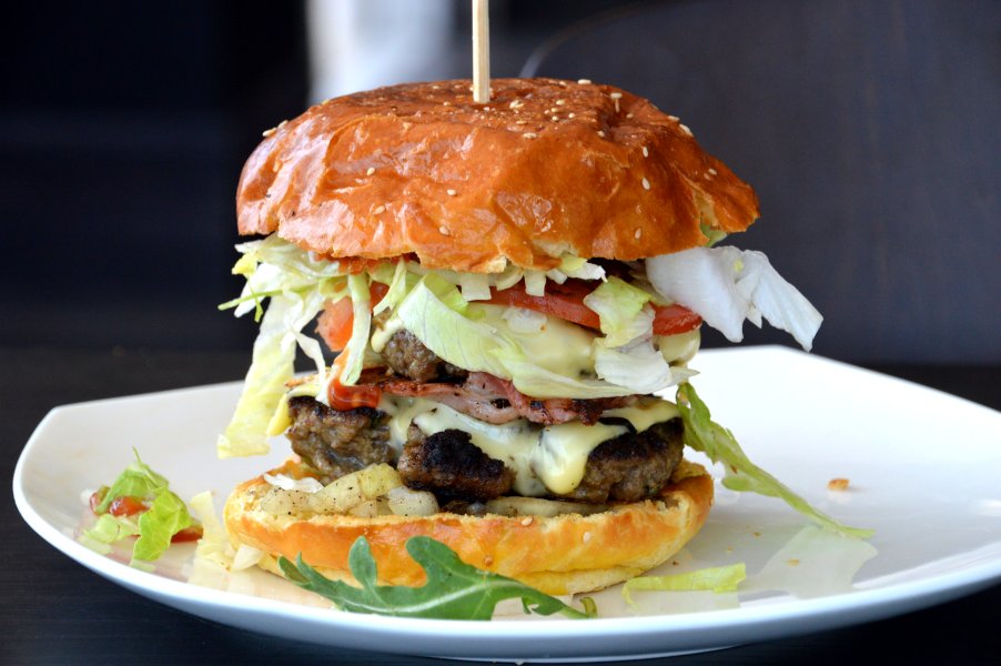 Bad Boy Burger Bar – Allenby Gardens – ADELAIDE FOOD CENTRAL