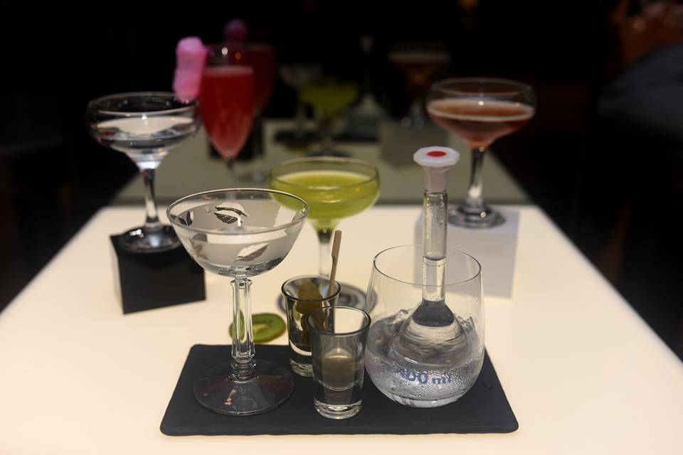 The Collins Bar – Shaken and Stirred Limited Edition Martini Collection ...