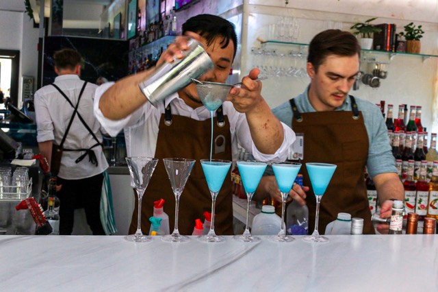 Atlantis Bar and Lounge – ADELAIDE FOOD CENTRAL